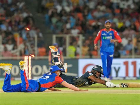 Sumit Kumar Dived To Run Out સુમિત કુમારે ડાઇવ મારીને રનઆઉટ કર્યો