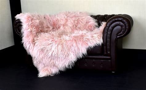Luxury Real Mongolian Lamb Fur Throw Blanket Pink