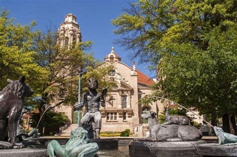 Your Complete Guide To Five Points South