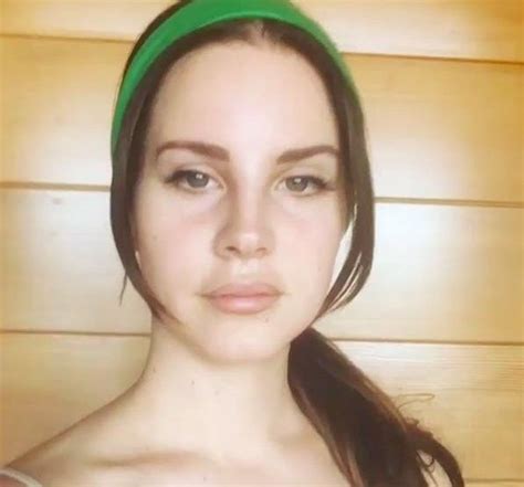 Pin By Roseilynn On Quick Saves Lana Del Rey Lana Del Rey Video