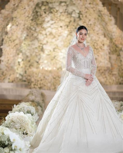 ซูม 3 ชุดแต่งงาน ซอนญ่า สิงหะ สวย หวาน งดงามทุกชุด
