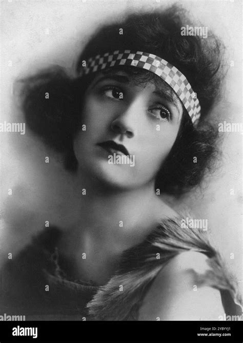 Constance Alice Talmadge Constance Talmage 1898 1973 American