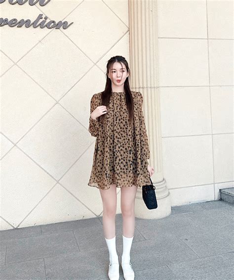 뮤즈데일리 미니 레오파드 호피 셔링 쉬폰패드 원피스 2col