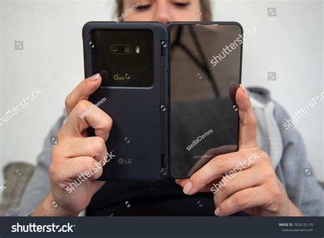 Lg Devices Images Stock Photos Vectors Shutterstock