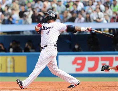 ヤクルト・バレンティン、特大2号「もう少しで家がもらえる看板に直撃だったのに」 サンスポ