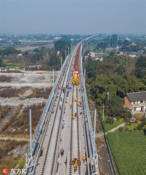6公里天！成贵铁路全线铺轨、乐宜段年今底通车 标件库