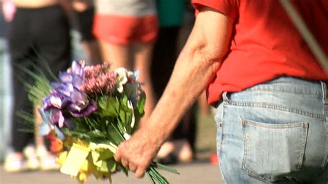Hundreds Honor Drowning Victims With Vigil At Fort Gibson Lake