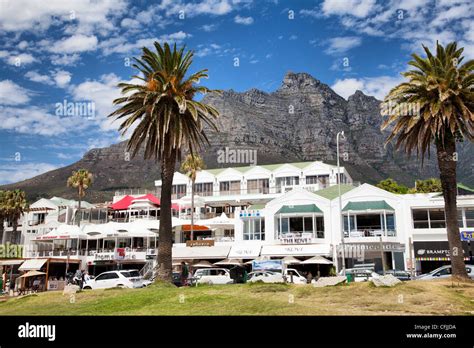 Restaurants And Cafes On Camps Bay Beach Promenade Stock Photo Alamy