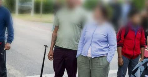 Group Helps Migrants Transported From Southern Border To Democrat Led