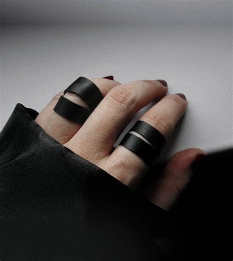 Tiny Duo Ring Rannka Unisex Vegan Leather Double Ring