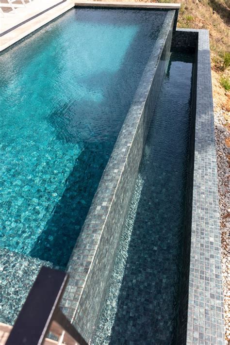 Piscinas Desbordante