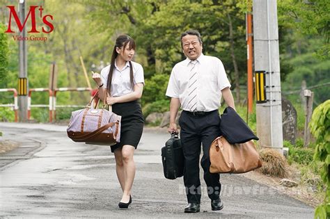 MVSD 474 出張先のひなびた温泉旅館で新卒女子社員とまさかの相部屋逆NTR 特別編 彼女のもの凄い腰使いに何度も何度も中出しさせられ