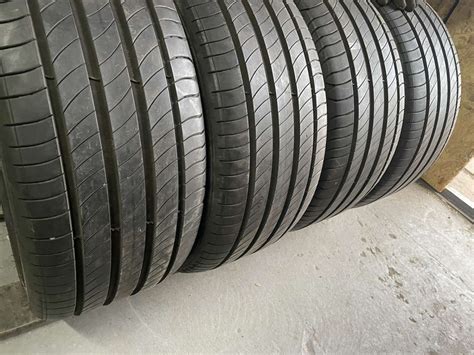 Купить зимние шины б/у Dunlop Sport Maxx RT 235/40 R18 20% в Киеве ...