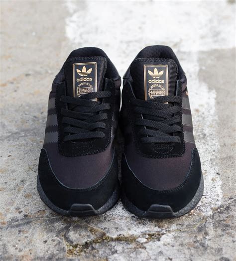 Кроссовки Adidas Iniki All Black купить в Краснодаре
