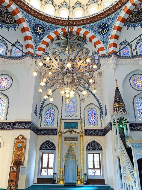 東京ジャーミイトルコ文化センター都内で絶景モスクを堪能 aumo アウモ Mosques Islamic