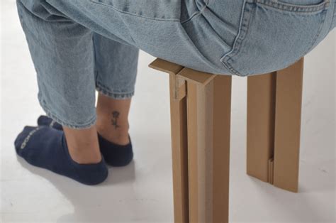 Portable Stool Is Made From Electronic Packaging Waste Yanko Design