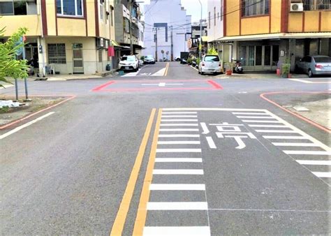 借鏡日本非號誌化路口警示標線 南市強化路口減速 生活 中央社 Cna