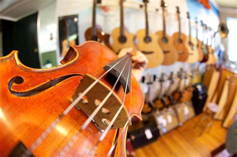 6 Independent Music Stores That Will Unleash Your Inner Rockstar