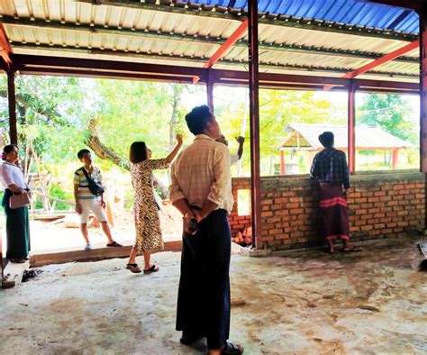 အ ထ က ပိုင်ကျုံကျောင်း၌ ကျောင်းဆောင်သစ် တည်ဆောက်ပြီးစီးမှုအား တာဝန်ရှိသူများမှ ကွင်းဆင်းကြည့်ရ