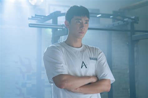 3 Things We Learned About Lee Jun Young In Episodes 3 4 Of Pump Up The