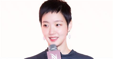 [t포토] 김고은 조금 수줍어요