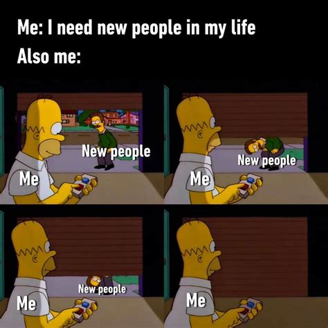 9gagさんのインスタグラム写真 9gaginstagram「👋 Socialize Friends Memes 9gag