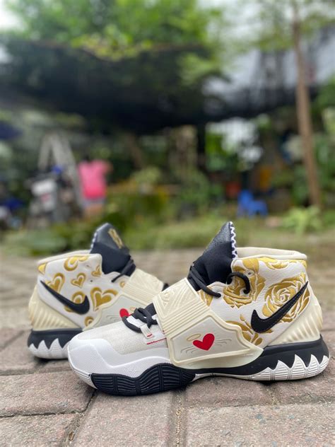 Kyrie 6 X Sneakers Room Mom” Mens Fashion Footwear Sneakers On