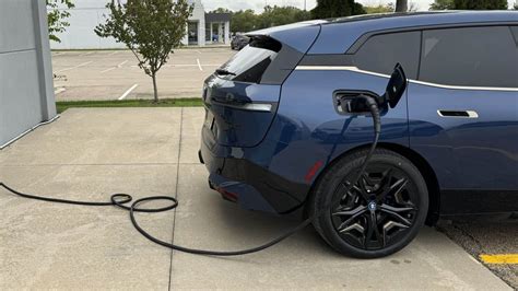 Bmw Ix Software Update Improves The Charging Curve