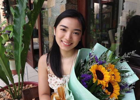 Bday Girl Mae Scrolller