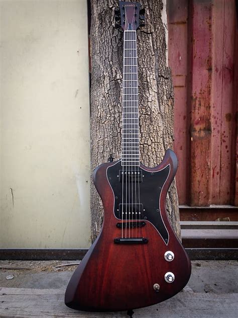 Dunable Custom R2 2019 Cherry Burst Reverb