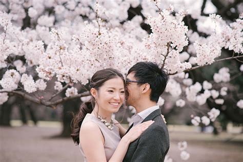 10 Kelebihan Kalau Kamu Punya Pacar Yang Super Cuek