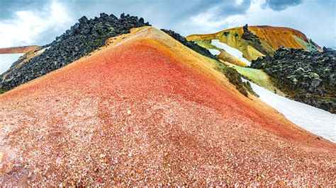 아름 다운 화려한 화산 아이슬란드에 Landmannalaugar 지구 형성 극적인 풍경 걷기에 대한 스톡 사진 및 기타 이미지