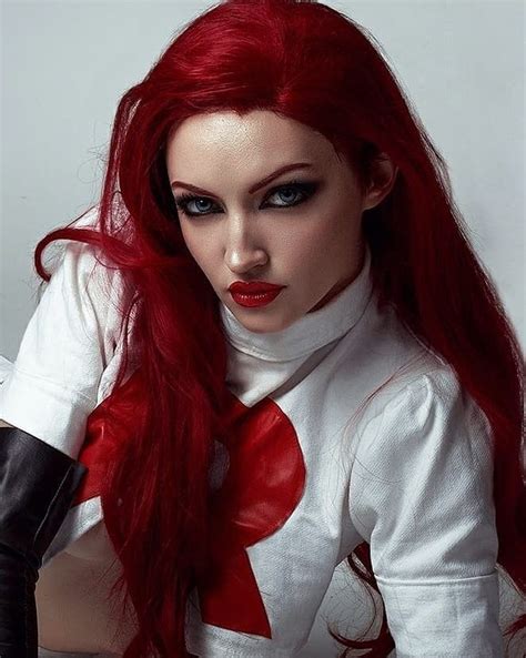 Pokémon Jessi Cosplay By Daria Kulikova Team Rocket Cosplay Cosplay Jessie Team Rocket