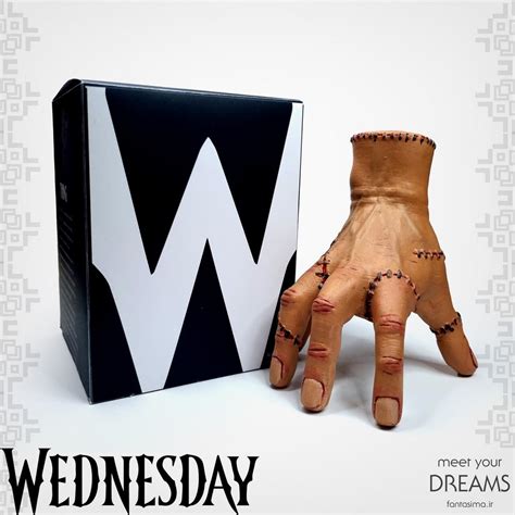 مجسمه تینگ دست باز فانتزیما