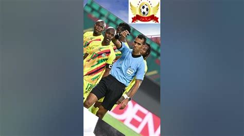 الحكم الموريتاني الشاب دحان بيدا يدير مباراة سيمباوالأهلي في تنزانيا في افتتاح دوري السوبر