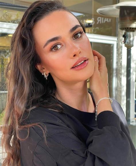 قصة عشق On Twitter الجميلة هانداسورال من حساب خبيرة التجميل سيلينكارابولوت 📷📷📷