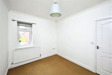 Southwell Road West Mansfield Nottinghamshire Ng18 3 Bedroom