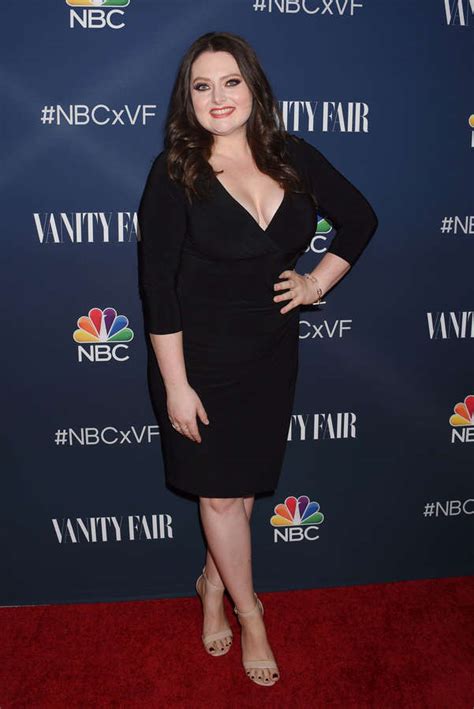 Lauren Ash Feet 28 Photos Sexy Feets Celeb Feets