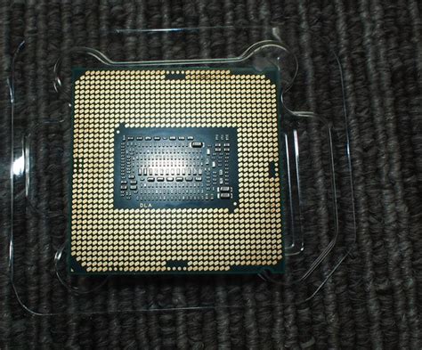 Yi ア12 13 Intel インテル Core I7 9700kf プロセッサー 36 Ghz 12mb キャッシュ 8コア8スレッド