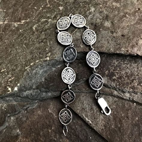 Браслет из паракорда с бусинами Веселый Викинг