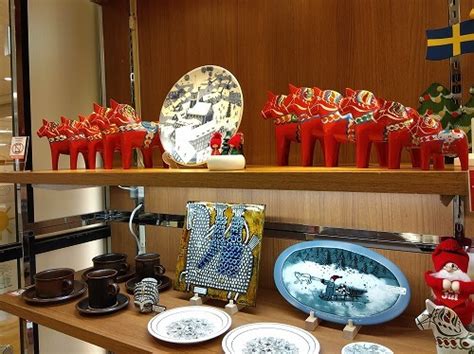 千里阪急百貨店の催事に出店しております En Halv 北欧雑貨のある暮らし