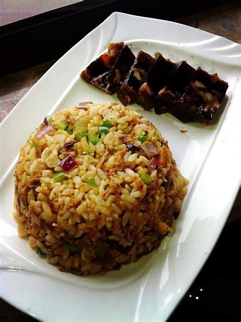 【酱牛肉炒饭的做法步骤图，酱牛肉炒饭怎么做好吃】helen晓世界下厨房