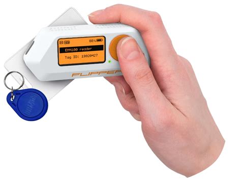 Flipper Zero — Portable Multi Tool Device For Geeks Multitool