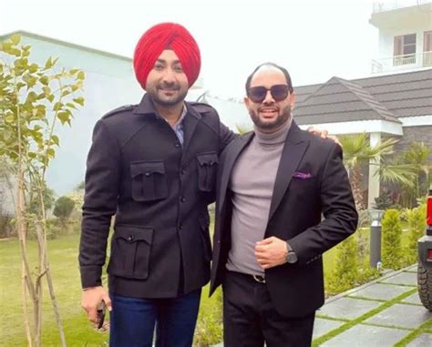 Famous Punjabi Singer Ranjit Bawas Pa Dies In An Accident Amidst Dense Fog