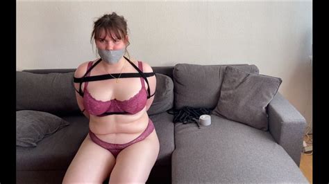 Snowflake I Need Your Place For A L While MP4 Blueeyedbondage Clips4sale