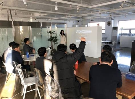 끄적끄적 내 첫 회사생활을 기억하고 싶어서 사내강사가 하는 일 Cs강사 네이버 블로그