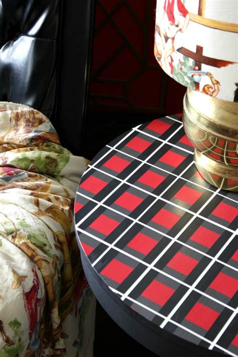How To Paint A Plaid Pattern Without Measuring