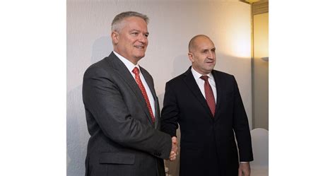 Радев Присъединяването на България към ОИСР е ключова външнополитическа цел