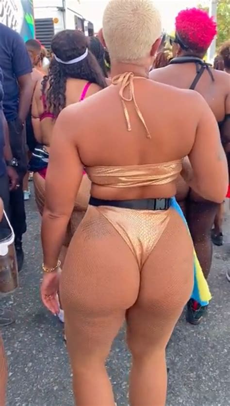 Yoga Thicc Shesfreaky