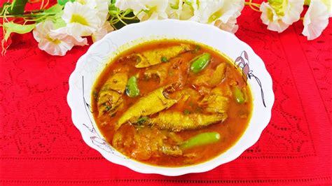 টমেটো দিয়ে চাপিলা মাছের ঝোল এভাবে রান্না করলে গরম ভাতের সাথে খেতে
